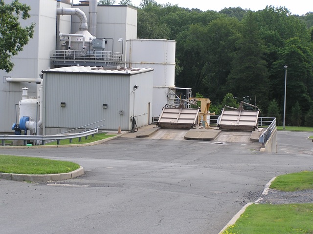 Sludge Cake Receiving
